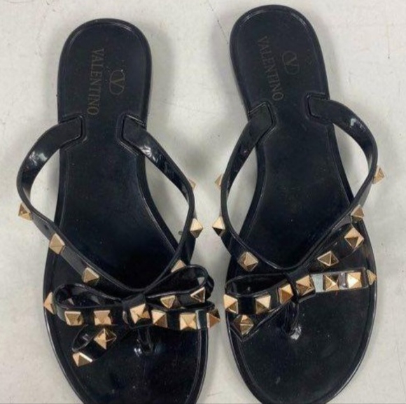 Valentino Garavani | Shoes | Valentino Garavani Rockstud Pvc Flat Thong ...